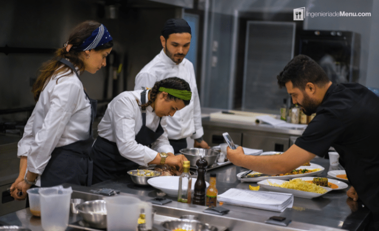 Capacitación de personal de cocina en un Restaurante